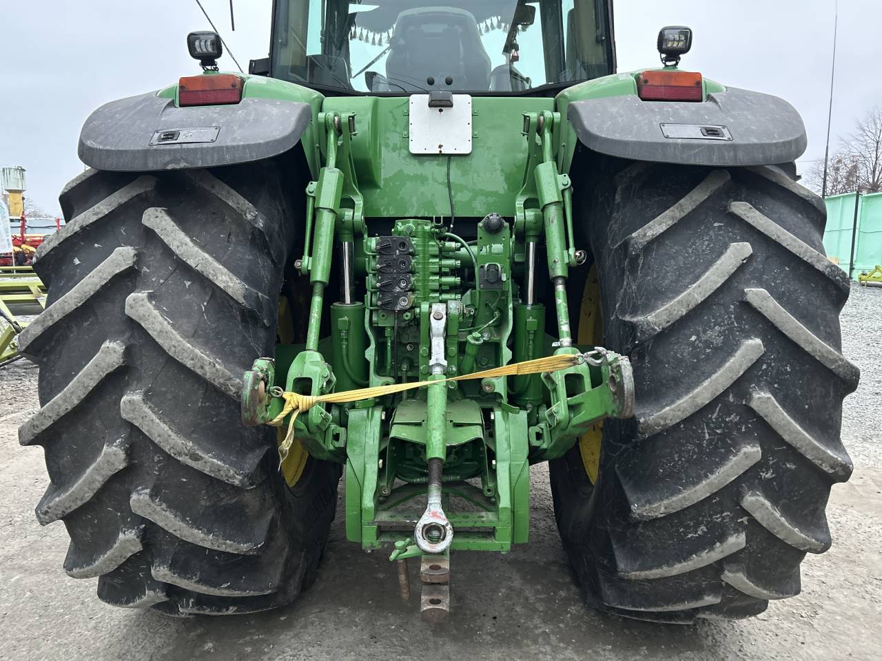 Трактор John Deere 8420 (2005) - ТриДаАгро - С/Г Техніка з Європи та США
